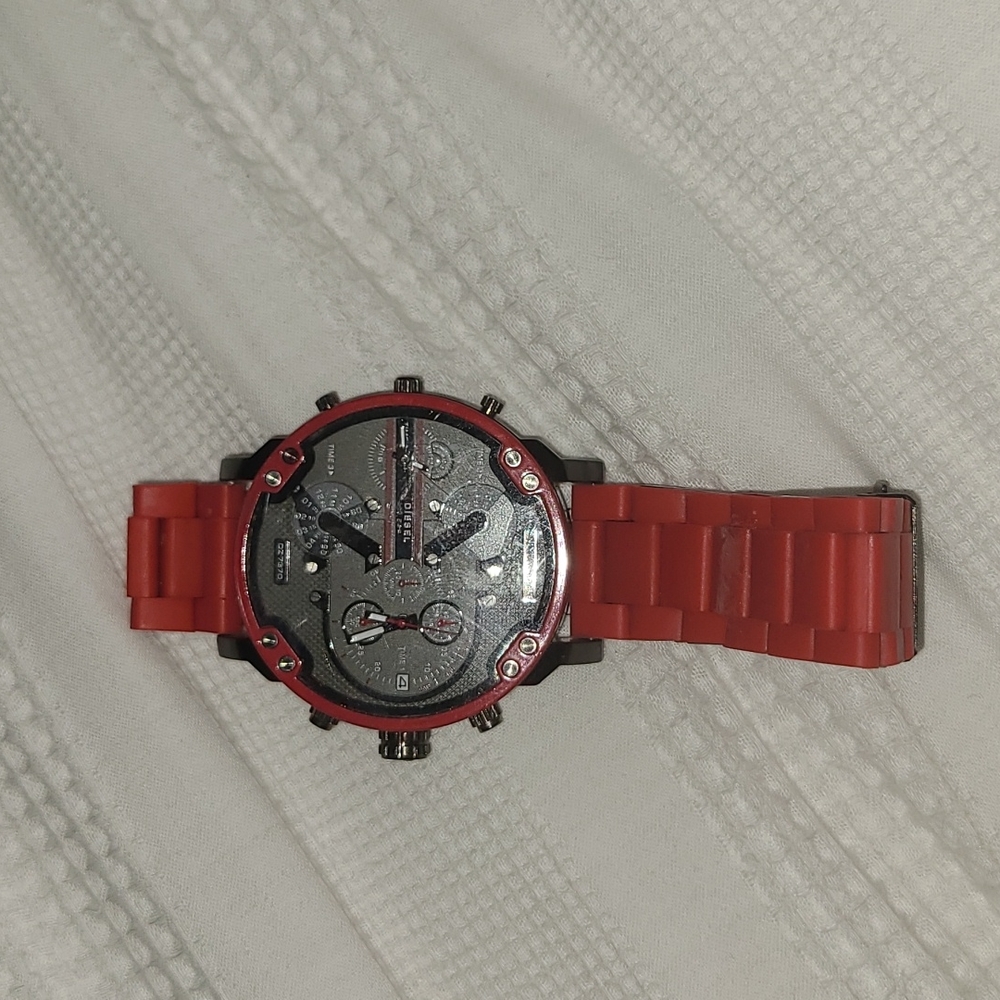 Mens Diesel Dz7370 Red Watch - Gem